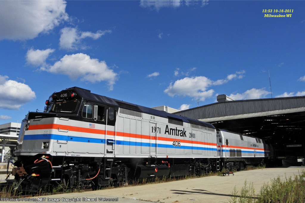 Anniversary display train visits Milwaukee